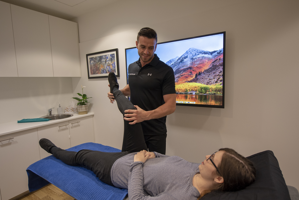 What is PNF stretching technique? - MediPhysio